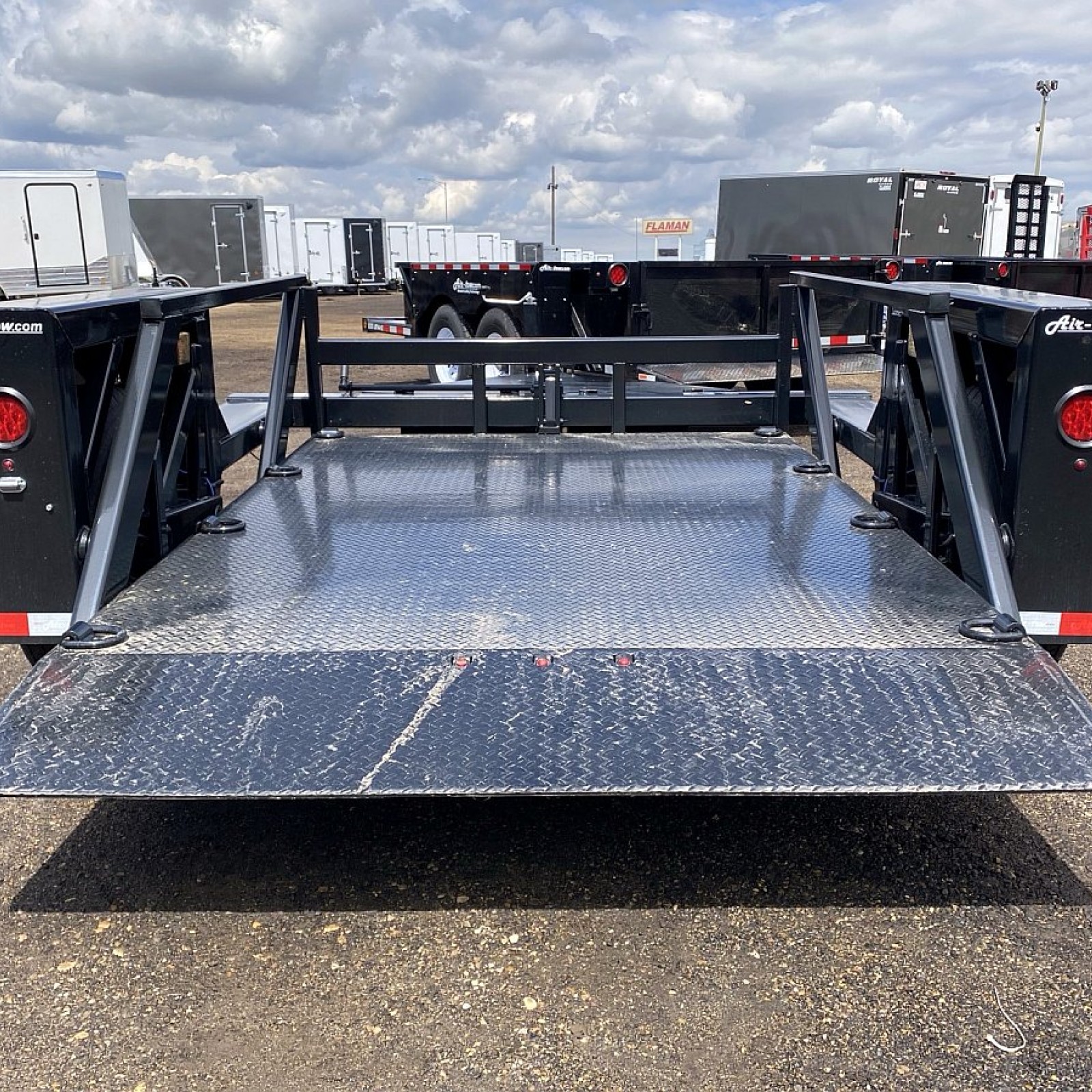 2024 Air-Tow 10' Ground Level Loading Trailer - Ground Level Loading ...