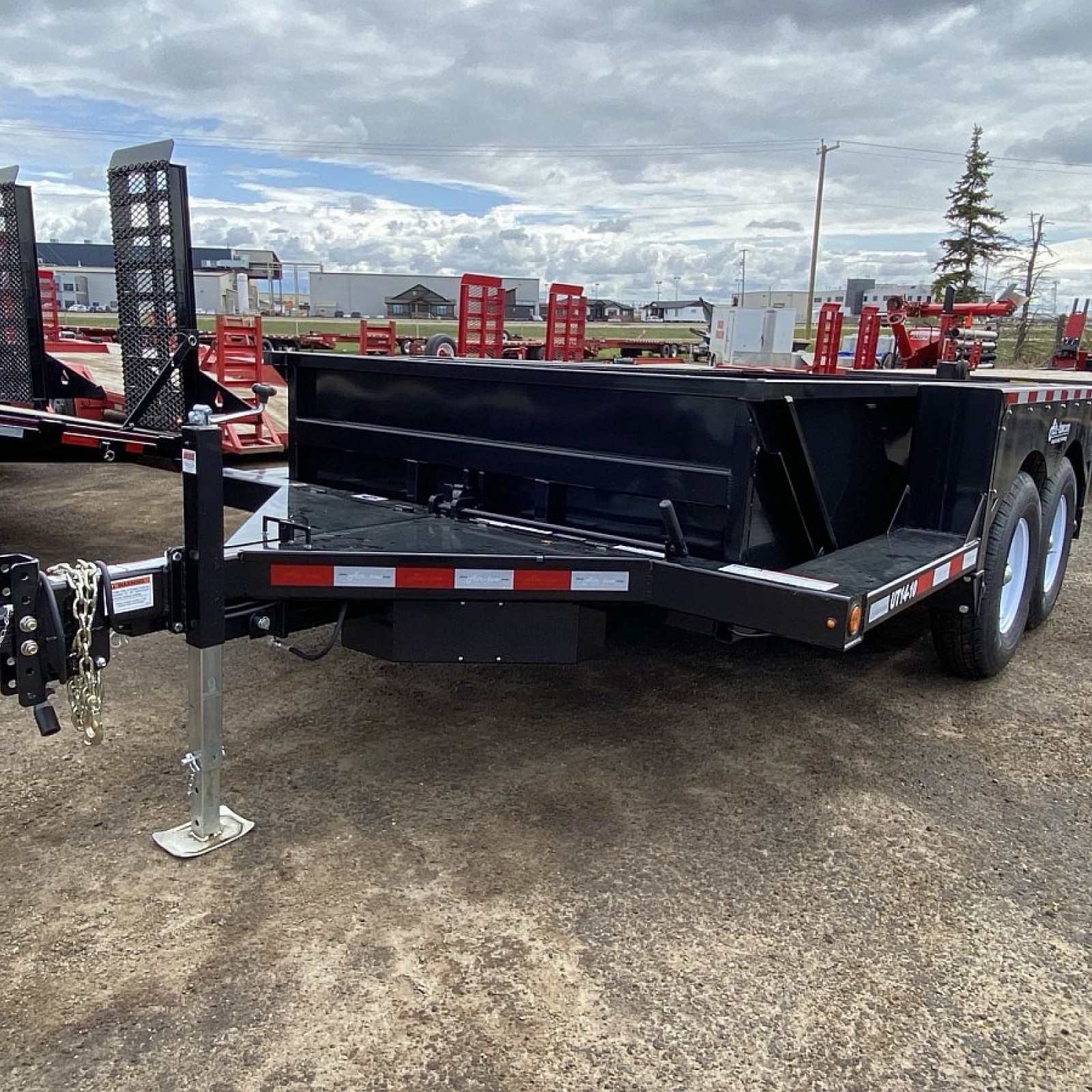 2024 Air-Tow 14' Ground Level Loading Trailer - Ground Level Loading ...