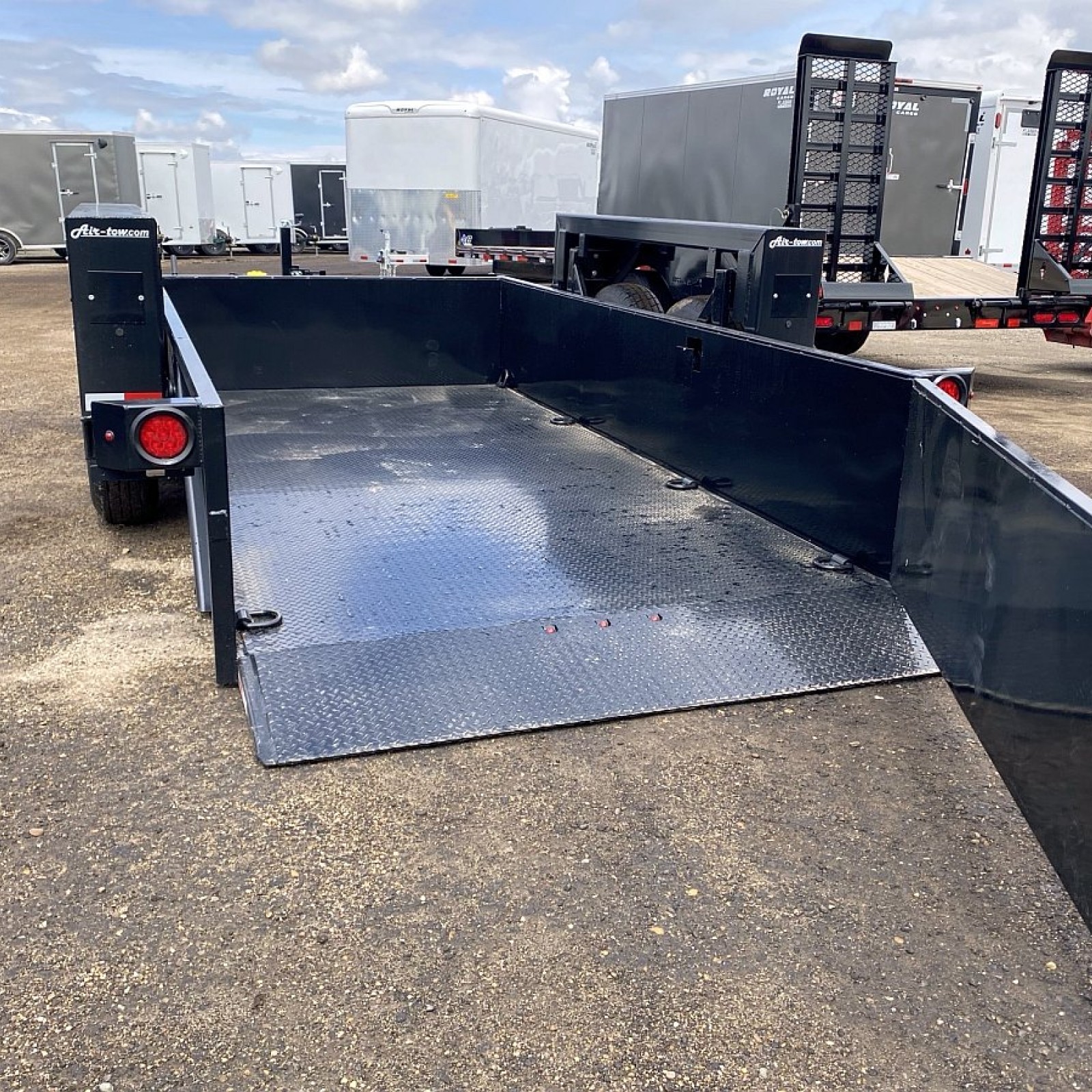 2024 Air-Tow 14' Ground Level Loading Trailer - Ground Level Loading ...