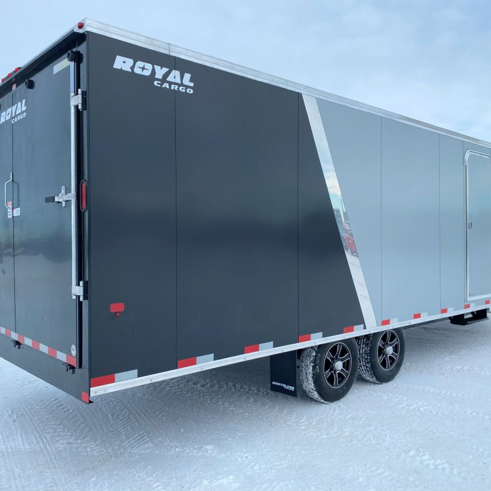 *Located in Dawson Creek* 2024 Royal 8'x26' Sled Trailer