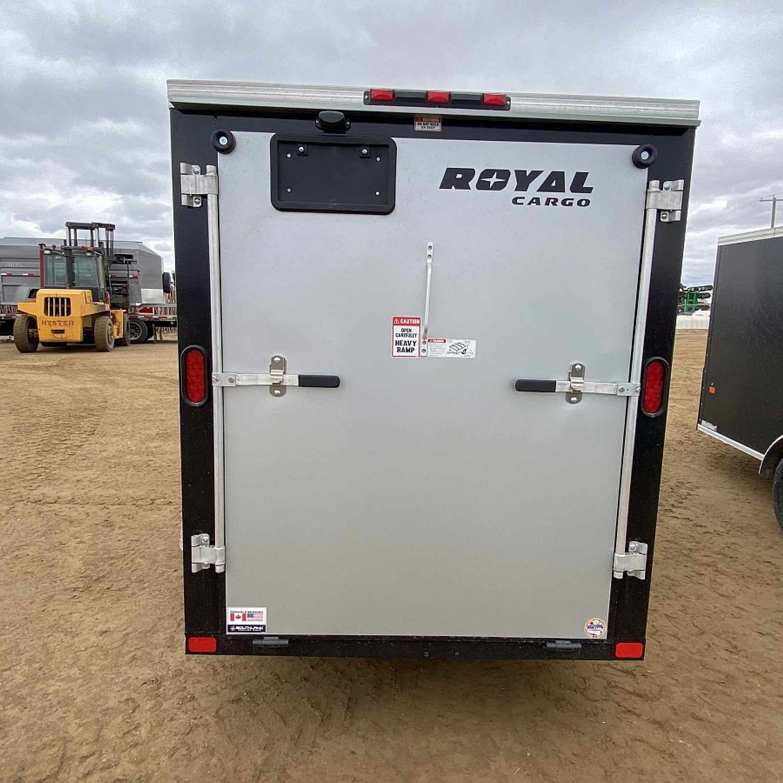 *Seasonal Clearout* 2025 Royal 5'x12' Enclosed Trailer