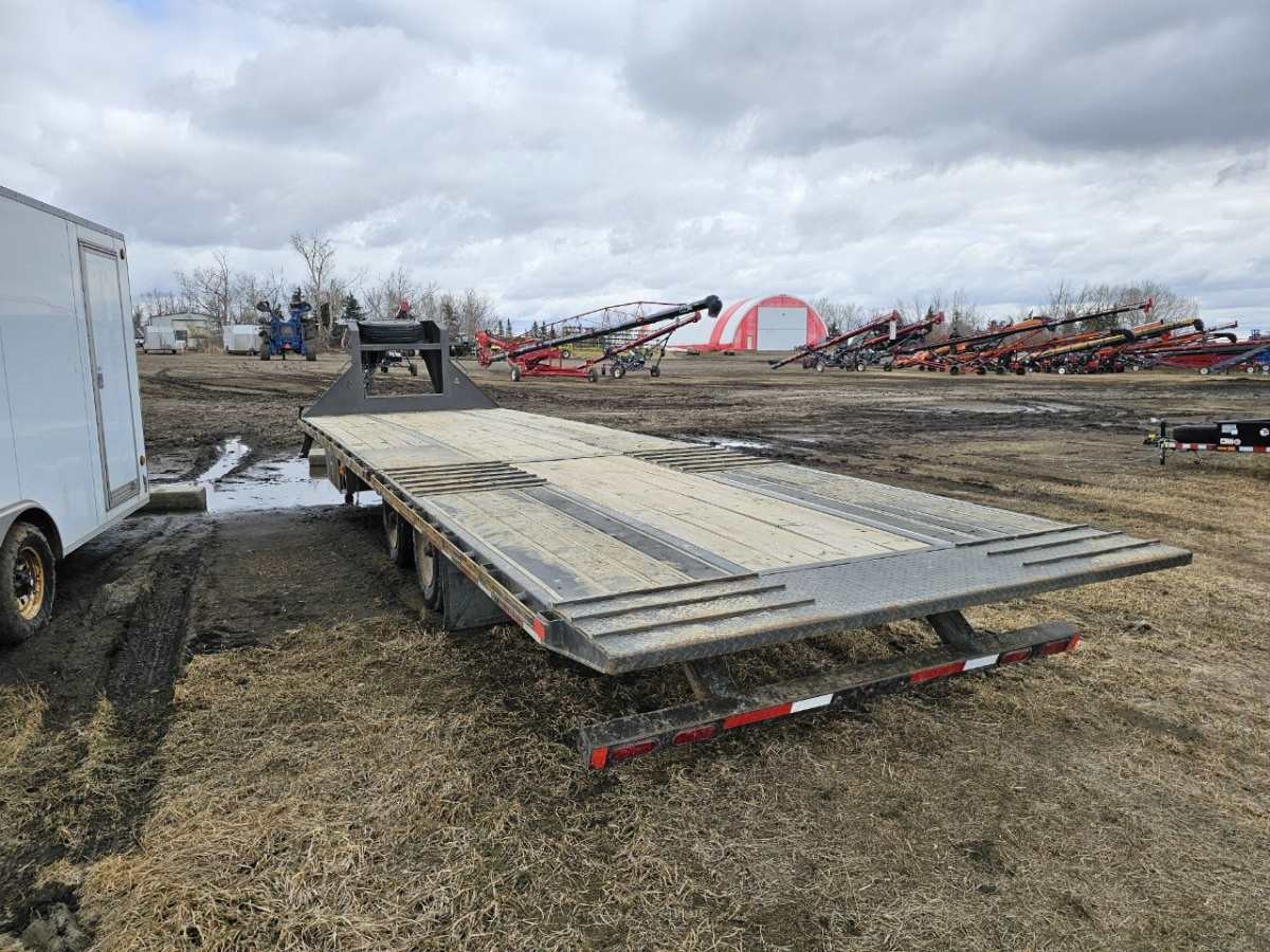 2019 Diamond C FMAX 8'6" x 30' Gooseneck Flat Deck Trailer - Trailer ...