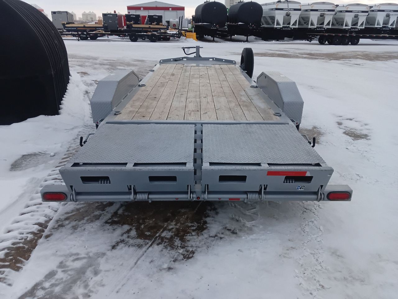 2023 Diamond C LPX 20' 208 Flat Deck Trailer