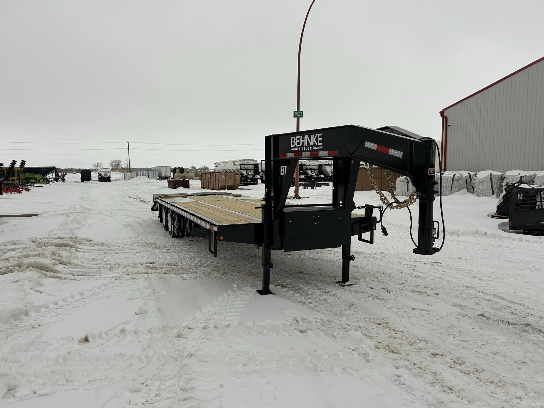 2025 Behnke FB 8'6" x 30' GN BT Flat Deck Trailer
