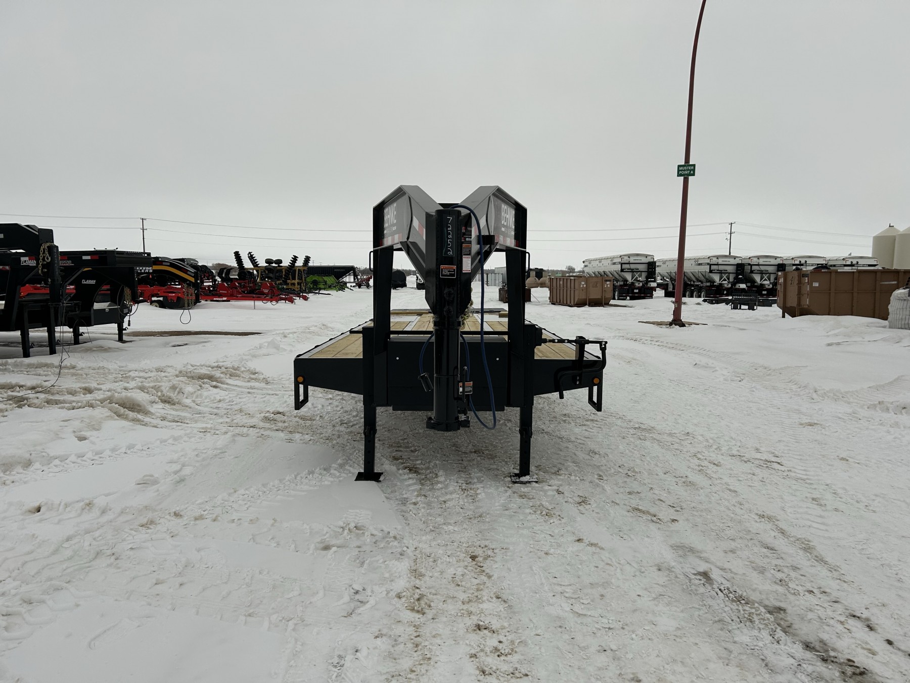 2025 Behnke FB 8'6" x 30' GN BT Flat Deck Trailer