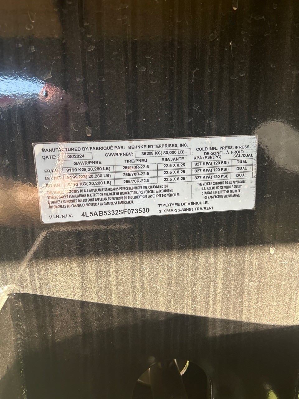 2025 Behnke STX 8'6" x 53' Semi-Style Sprayer Trailer