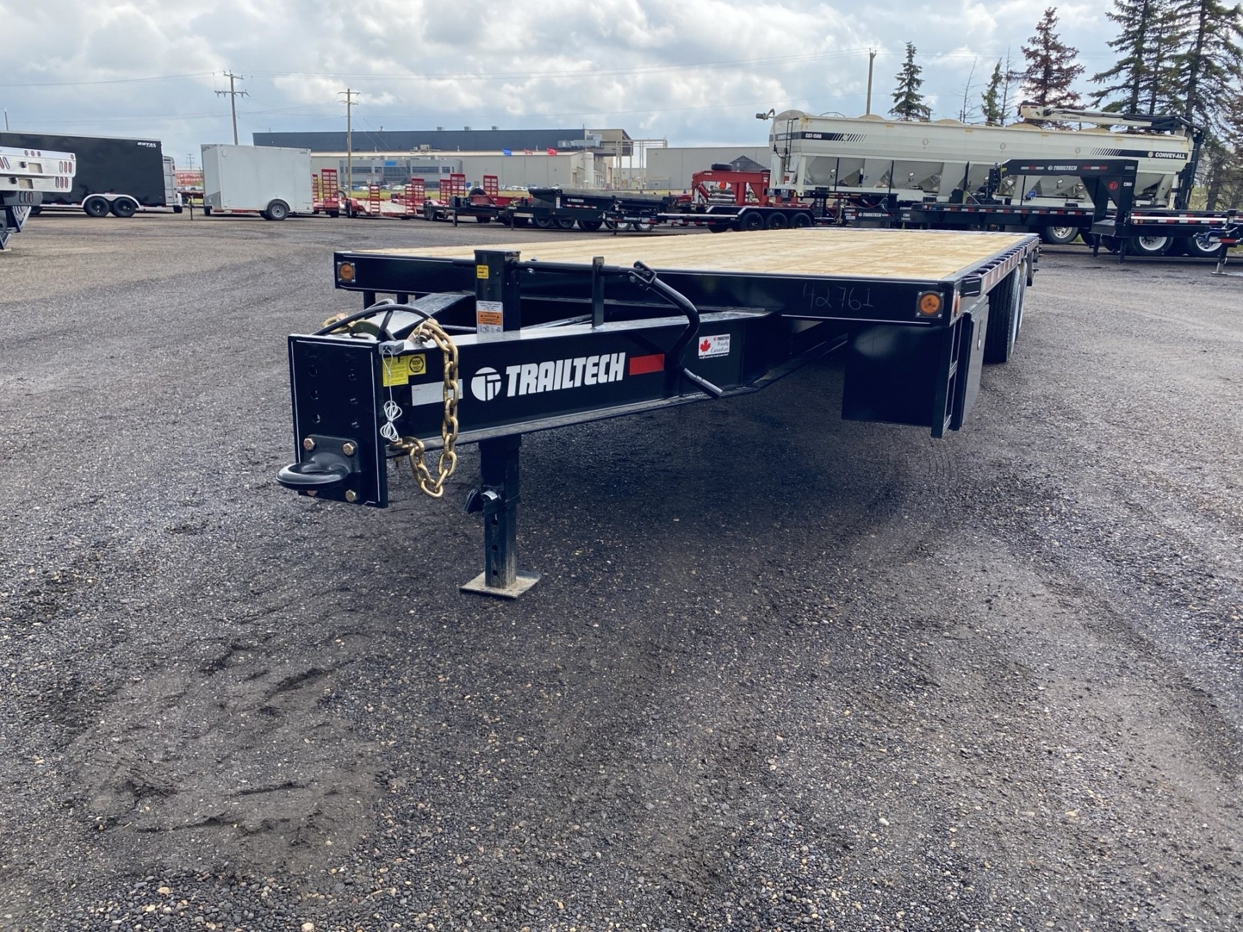 2025 Trailtech 25' Industrial Series Flat Deck Trailer