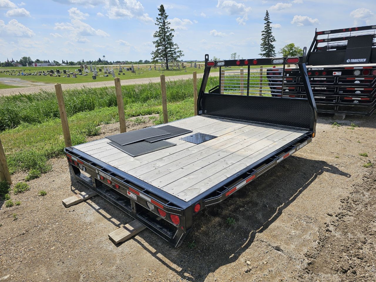2025 Trailtech MLC 9'3" Truck Deck
