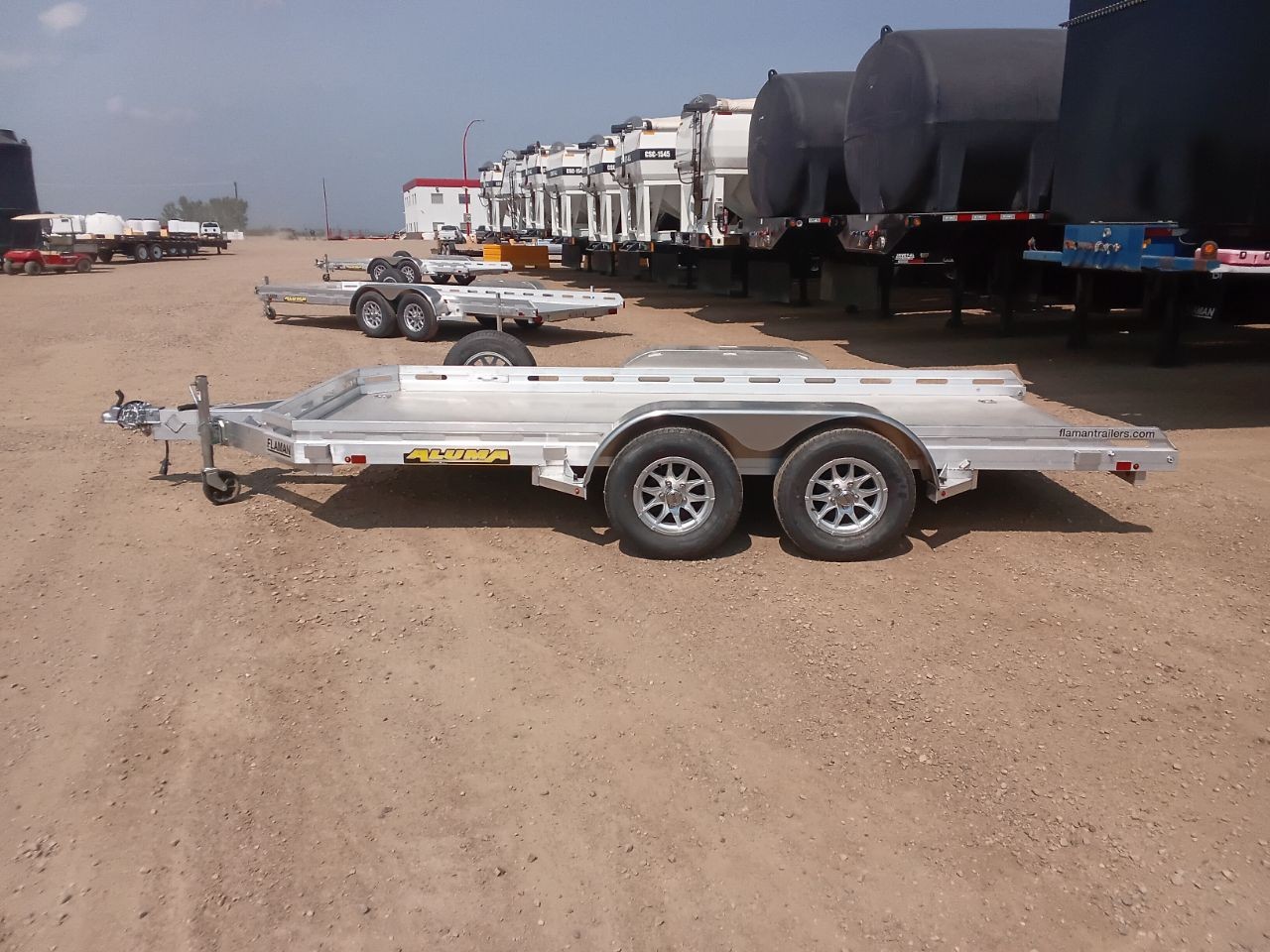 2026 Aluma 7814 77.5" x 173" Utility Trailer