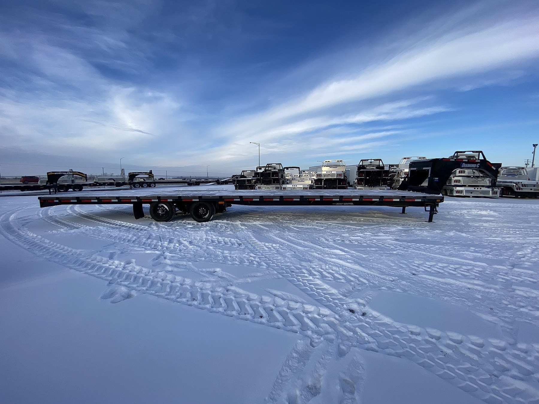 2026 Diamond C FMAX212 40' Gooseneck Trailer