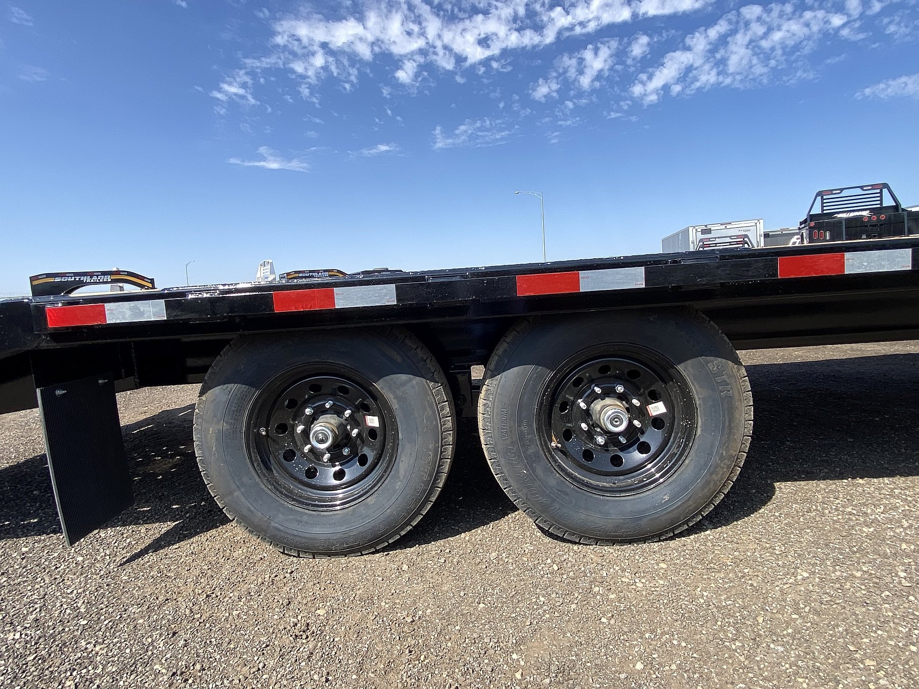 2026 Southland 20' Highboy Trailer w/ Beavertail