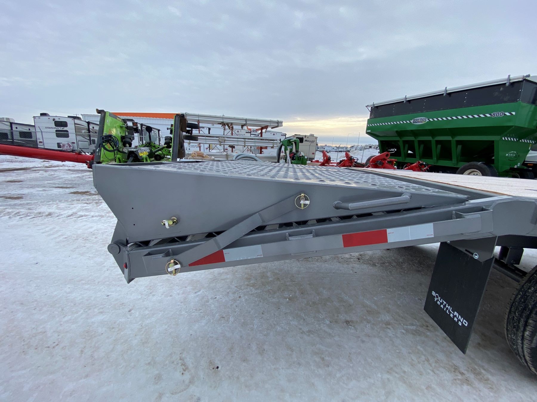 2026 Southland 20' Highboy Trailer w/ Beavertail