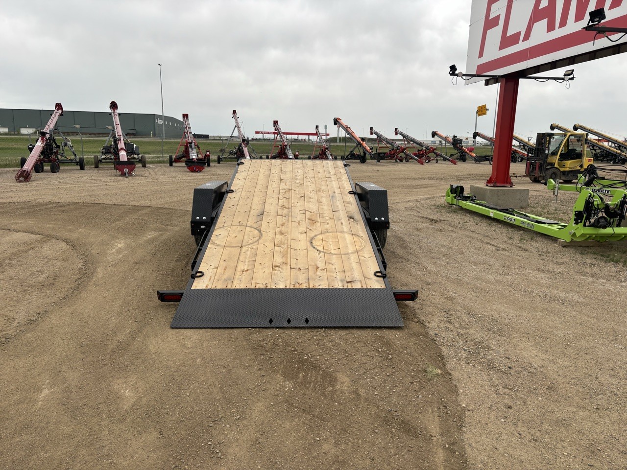 2026 Southland 22' (6'S +6'T) Partial Tilt Tandem 8K Trailer