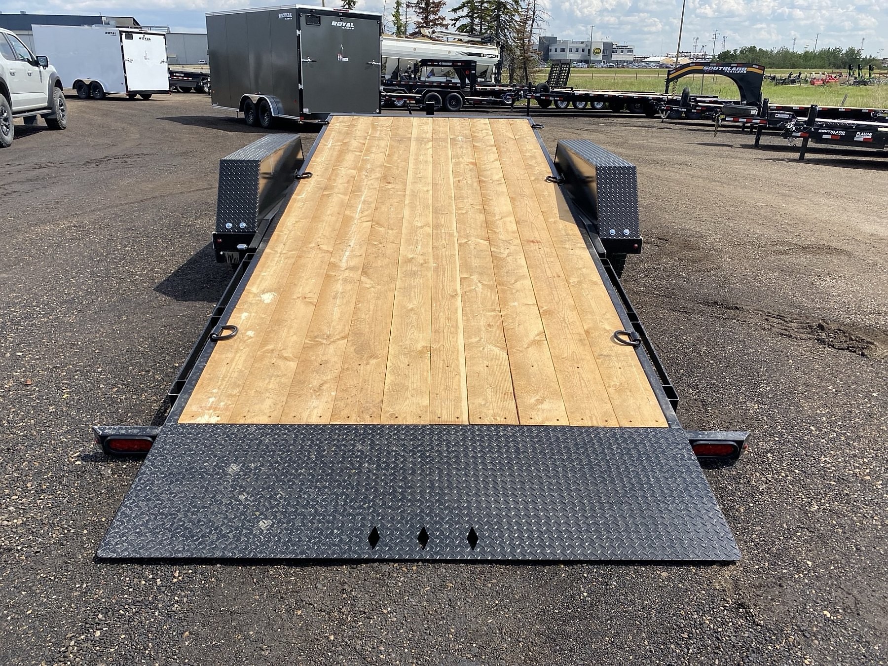Retractable Trailer Deck