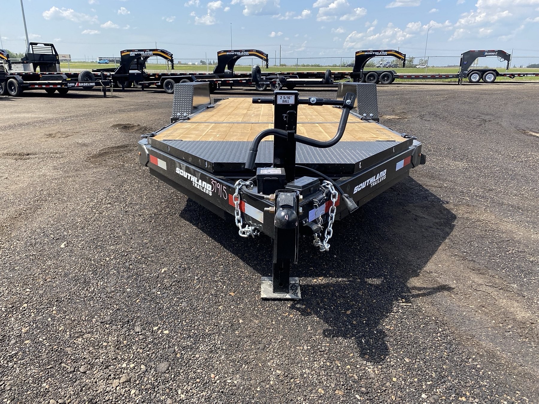 2026 Southland LBAT7- 20' Tilt Deck Trailer
