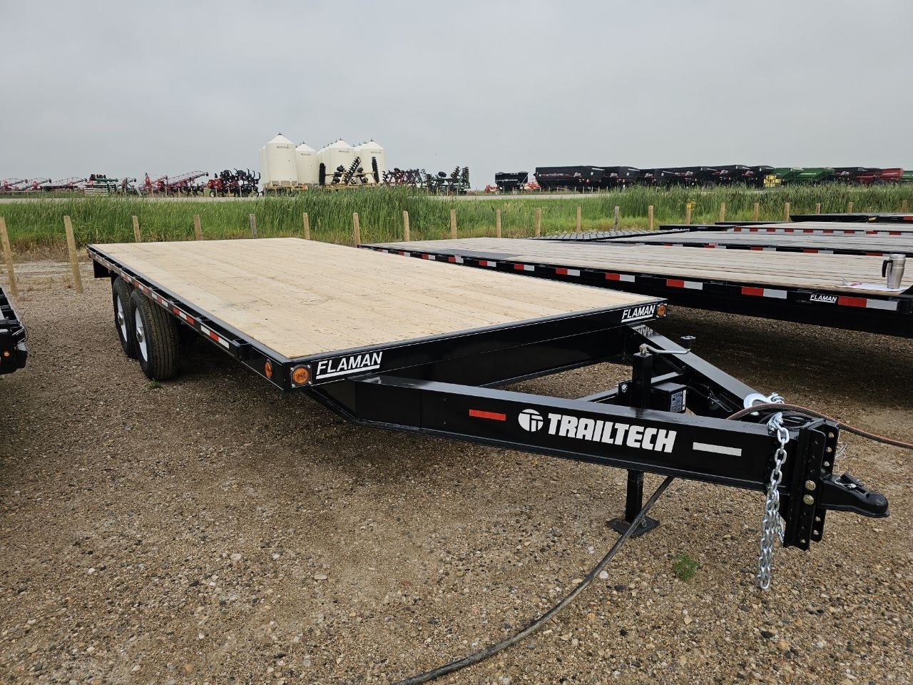 2026 Trailtech PH270 8'6" x 20' Deckover Trailer - Trailer Inventory
