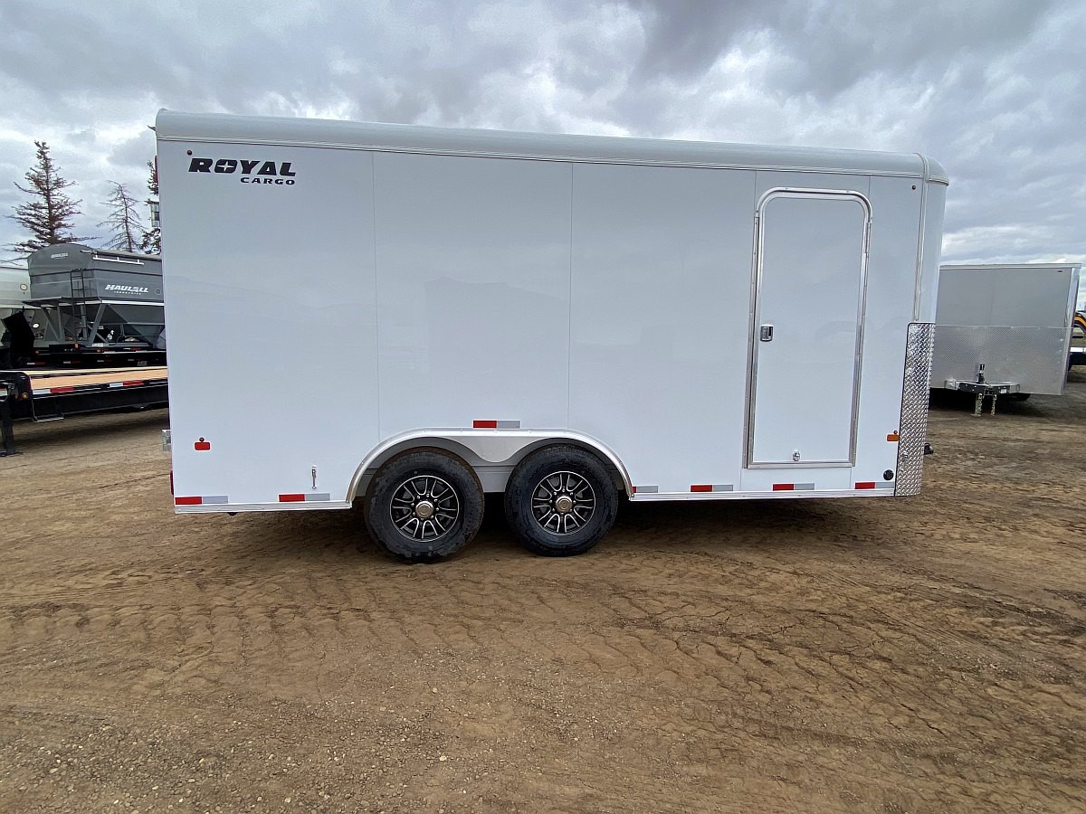 *Hail Sale* 2024 Royal 8'x16' Commercial Enclosed - Hail Damage Sale ...